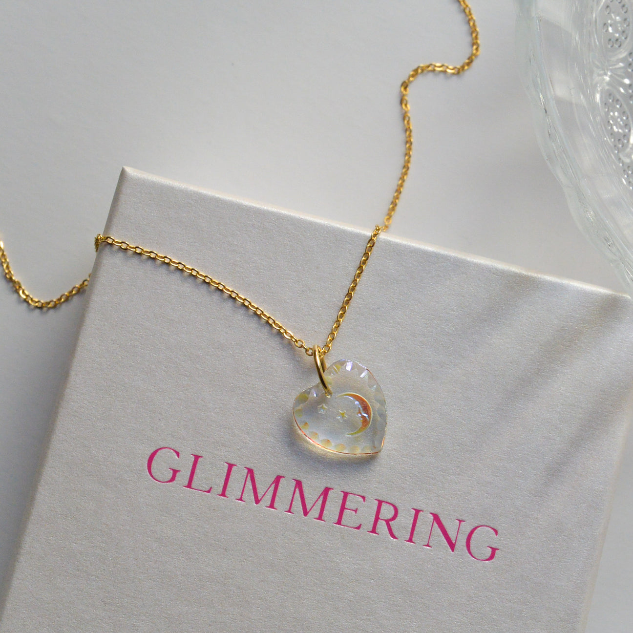 Collar Sweet Moon – GLIMMERING